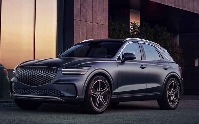 "전기차를 능가하는 전기차!" 제네시스 GV70 EREV가 대단한 이유!