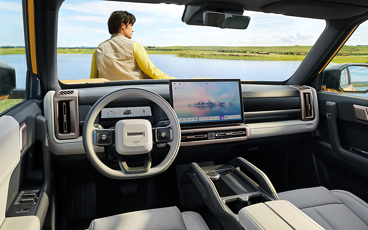 가격은 절반, 성능은 두 배? 투싼 오너가 보면 배 아플 '최강 가성비' SUV